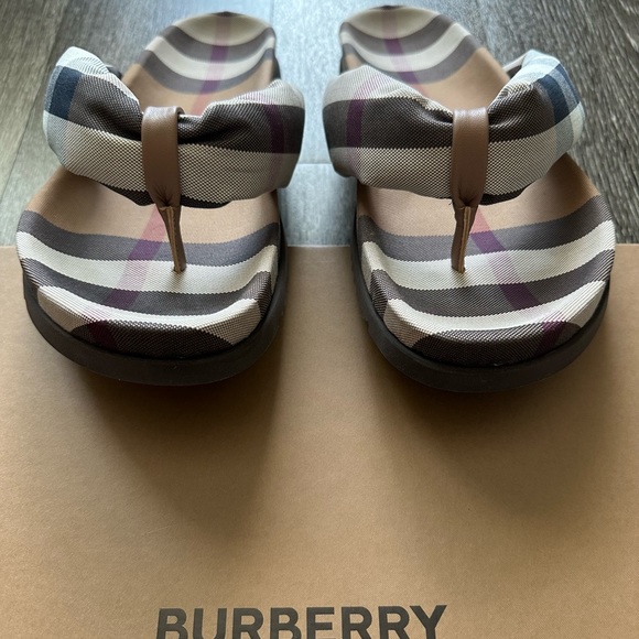 Burberry | Shoes | Burberry Signature Birch Brown Beige Check Sexy ...